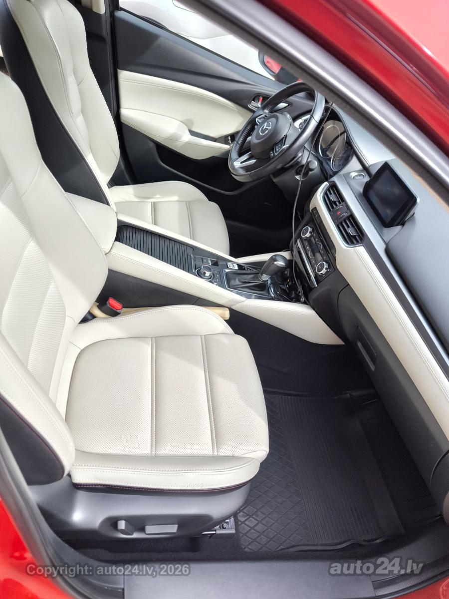 Mazda 6 2017 in Paide, with an engine capacity of 2.50 L and mileage of 132 thousand km for 15000 €, photo 8 on AUTOMOTO.COM.LV