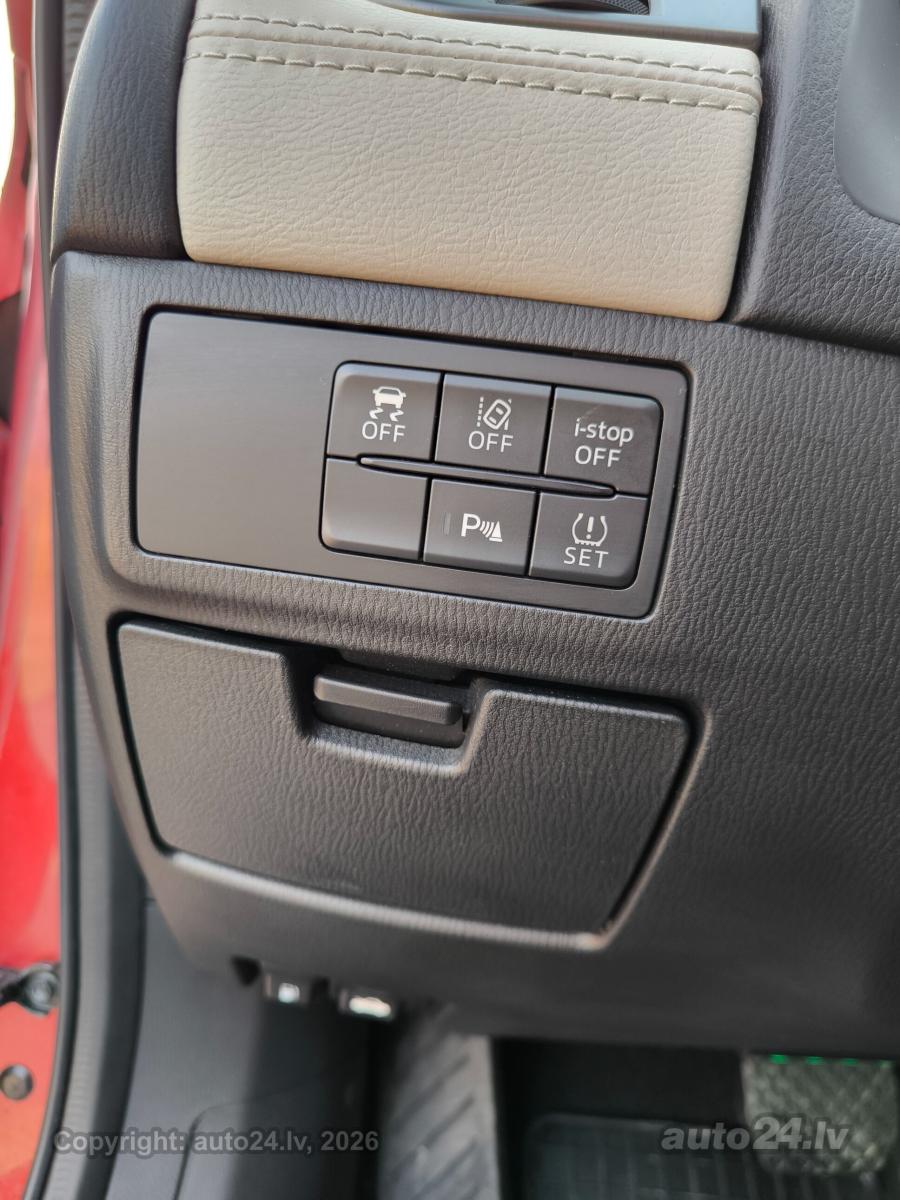 Mazda 6 2017 in Paide, with an engine capacity of 2.50 L and mileage of 132 thousand km for 15000 €, photo 17 on AUTOMOTO.COM.LV