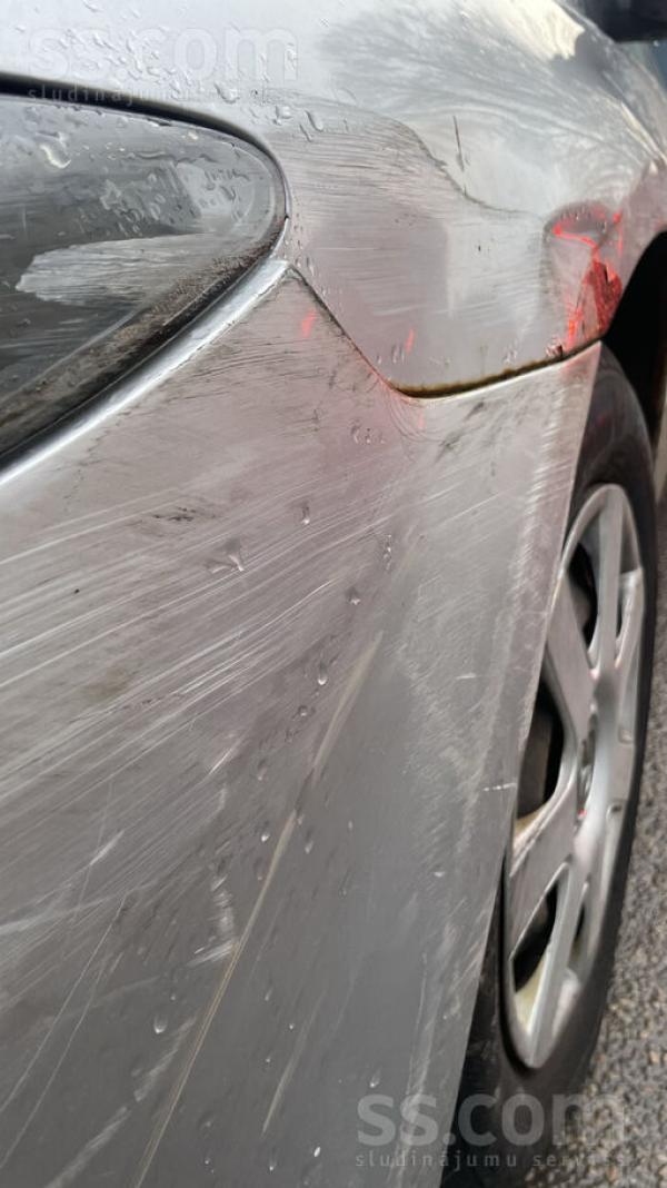 Mazda 6 2008 Rīga, ar dzinēja tilpumu 2.00 L un nobraukumu 195 tūkst. km par 950 €, foto 8 vietnē AUTOMOTO.COM.LV