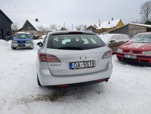 Mazda 6 2009 in Rezekne, with an engine capacity of 2.20 L and mileage of 291 thousand km for 1850 €, photo 5 on AUTOMOTO.COM.LV