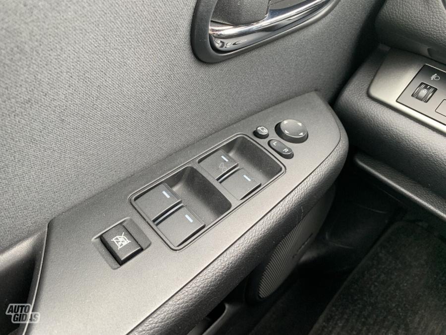 Mazda 6 2010 in Kaunas, with an engine capacity of 2.20 L and mileage of 264 thousand km for 2999 €, photo 18 on AUTOMOTO.COM.LV
