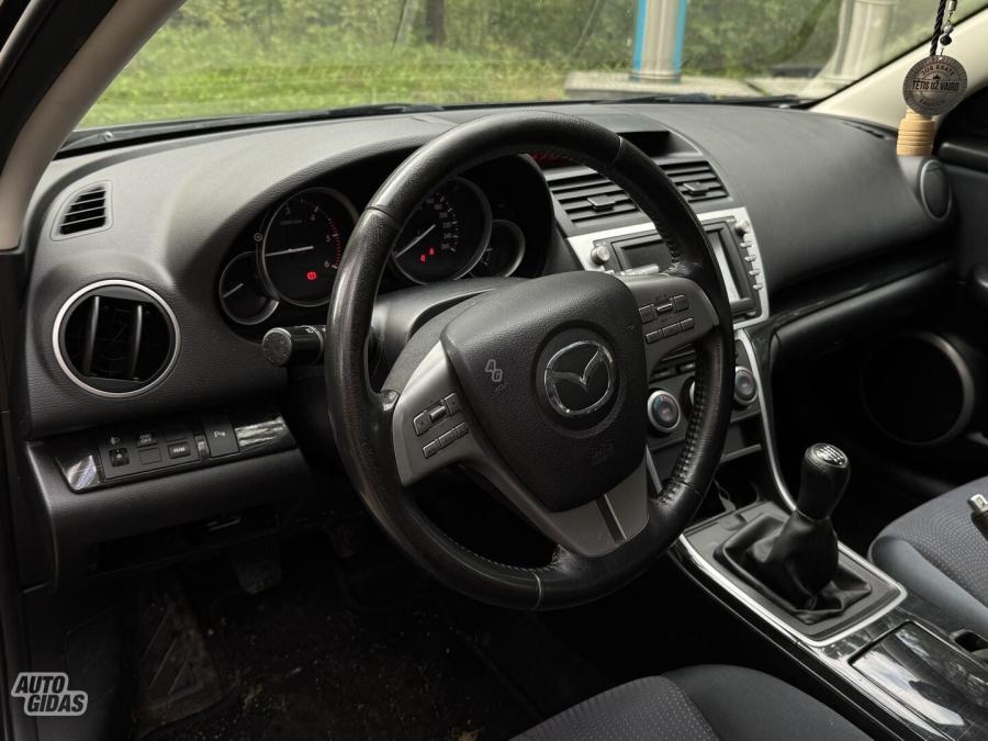 Mazda 6 2010 in Vilnius, with an engine capacity of 2.00 L and mileage of 300 thousand km for 2350 €, photo 10 on AUTOMOTO.COM.LV