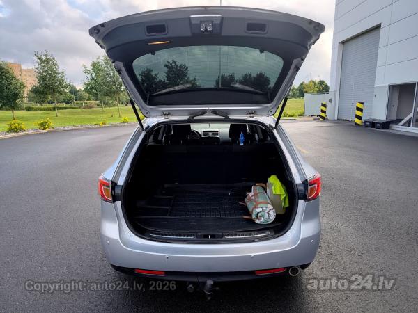 Mazda 6 2010 in Tallinn, with an engine capacity of 2.20 L and mileage of 248 thousand km for 2900 €, photo 10 on AUTOMOTO.COM.LV