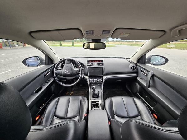 Mazda 6 2010 Tallina vietnē Mazda 6 2010 Tallina, ar dzinēja tilpumu 2.20 L un nobraukumu 312 tūkst. km par 2700 €, foto 3 vietnē AUTOMOTO.COM.LV