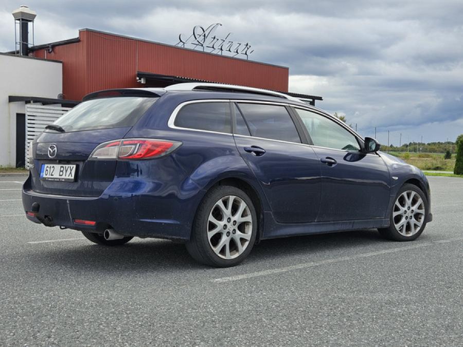 Mazda 6 2010 Tallina, ar dzinēja tilpumu 2.20 L un nobraukumu 312 tūkst. km par 2700 €, foto 9 vietnē AUTOMOTO.COM.LV