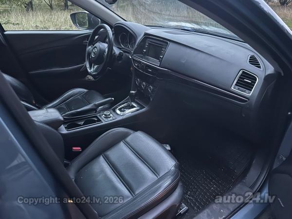 Мазда 6 2013 в Таллин, объемом двигателя 2.20 л и пробегом 290 тыс. км за 1800 €, фото 4 на AUTOMOTO.COM.LV