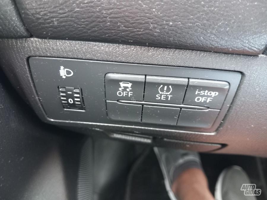 Mazda 6 2016 in Klaipeda, with an engine capacity of 2.20 L and mileage of 203 thousand km for 5900 €, photo 29 on AUTOMOTO.COM.LV
