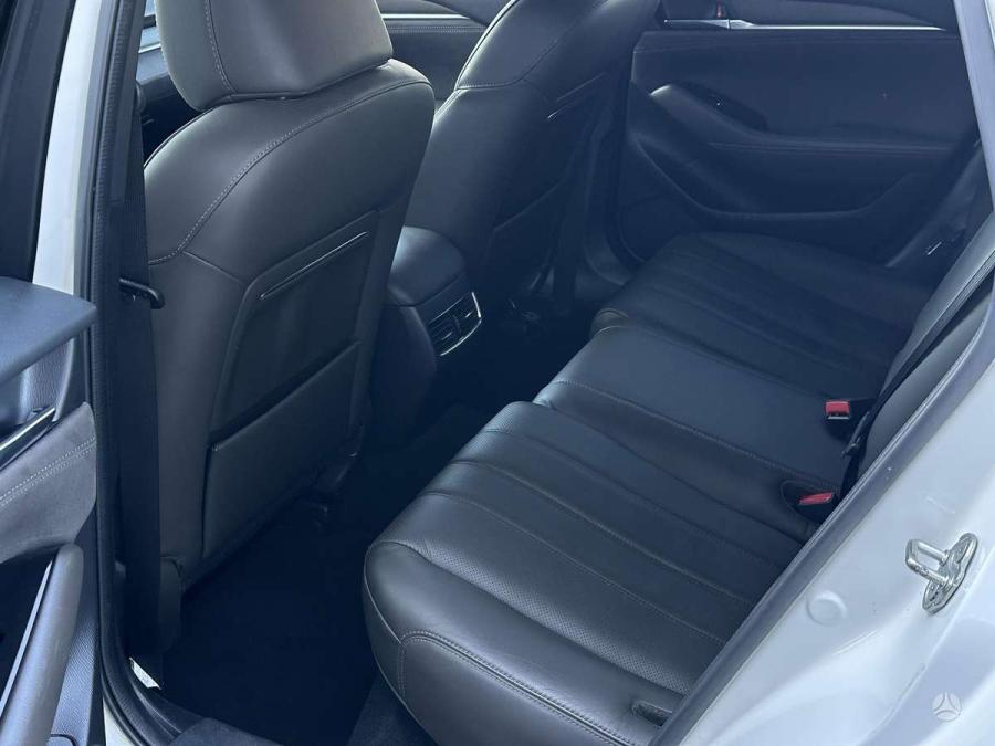 Mazda 6 2019 in Kaunas, with an engine capacity of 2.50 L and mileage of 107 thousand km for 19271 €, photo 12 on AUTOMOTO.COM.LV