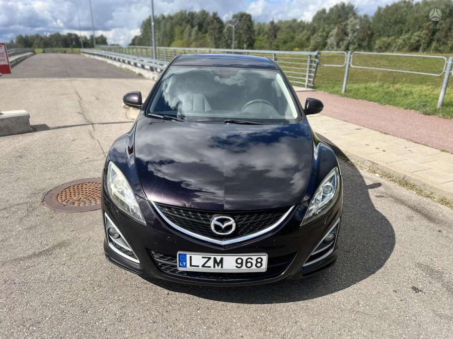 Violet Mazda 6 2009 in Vilnius, with an engine capacity of 1.99 L and mileage of 323 thousand km for 3000 €, photo 3 on AUTOMOTO.COM.LV