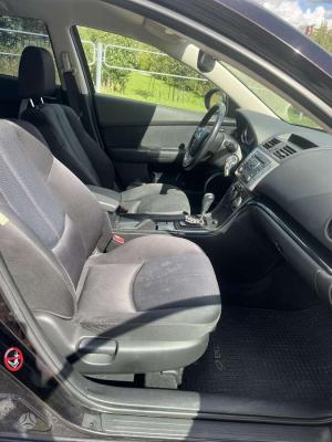 Violet Mazda 6 2009 in Vilnius, with an engine capacity of 1.99 L and mileage of 323 thousand km for 3000 €, photo 15 on AUTOMOTO.COM.LV