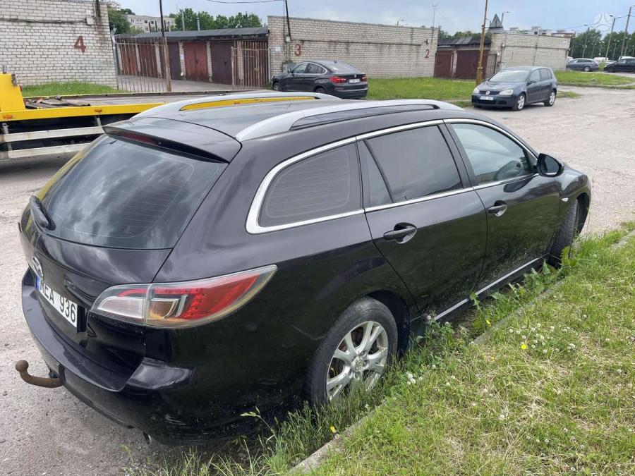 Violets Mazda 6 2008 Kauņa, ar dzinēja tilpumu 2.00 L un nobraukumu 300 tūkst. km par 800 €, foto 4 vietnē AUTOMOTO.COM.LV