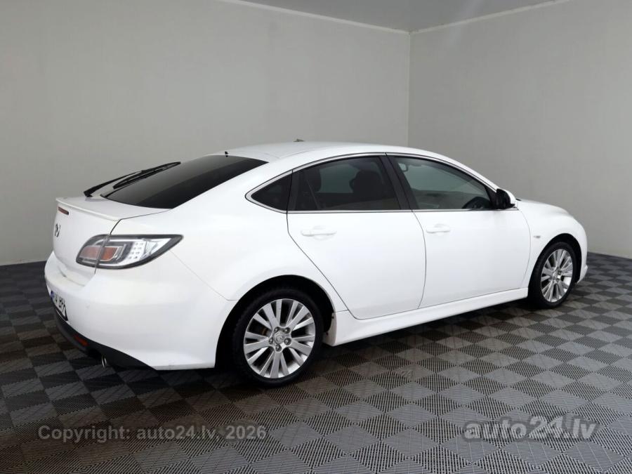White Mazda 6 2008 in Tallinn, with an engine capacity of 2.50 L and mileage of 236 thousand km for 2199 €, photo 3 on AUTOMOTO.COM.LV