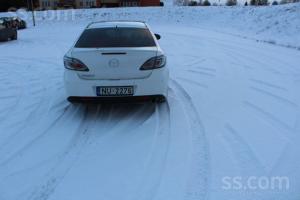 White Mazda 6 2009 in Madona, with an engine capacity of 2.00 L and mileage of 175 thousand km for 2000 €, photo 4 on AUTOMOTO.COM.LV