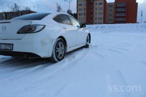 White Mazda 6 2009 in Madona, with an engine capacity of 2.00 L and mileage of 175 thousand km for 2000 €, photo 5 on AUTOMOTO.COM.LV