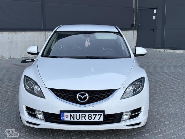 Мазда 6 2009 в Шяуляй на AUTOMOTO.COM.LV Белый Мазда 6 2009 в Шяуляй, объемом двигателя 2.20 л и пробегом 370 тыс. км за 1700 €, фото 4 на AUTOMOTO.COM.LV