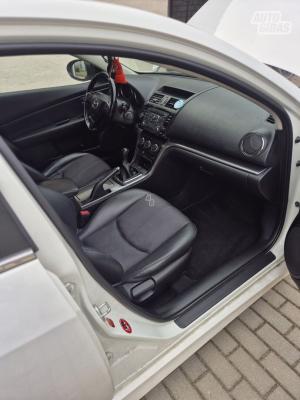 White Mazda 6 2011 in Klaipeda, with an engine capacity of 2.20 L and mileage of 355 thousand km for 2500 €, photo 10 on AUTOMOTO.COM.LV