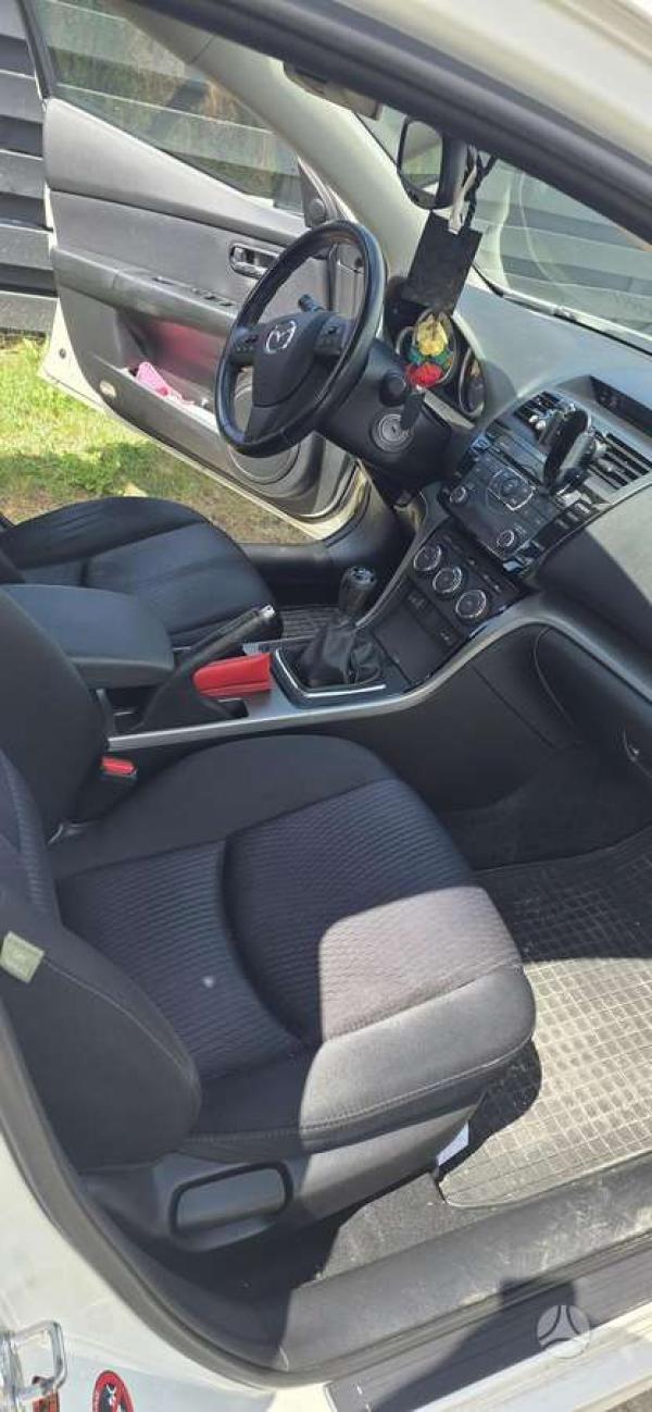 Balts Mazda 6 2012 Klaipėda, ar dzinēja tilpumu 1.80 L un nobraukumu 179 tūkst. km par 3300 €, foto 8 vietnē AUTOMOTO.COM.LV