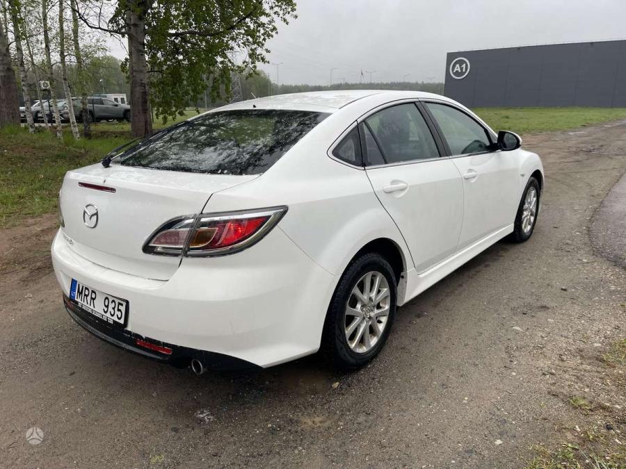 Balts Mazda 6 2012 Kauņa, ar dzinēja tilpumu 2.18 L un nobraukumu 293 tūkst. km par 1950 €, foto 4 vietnē AUTOMOTO.COM.LV