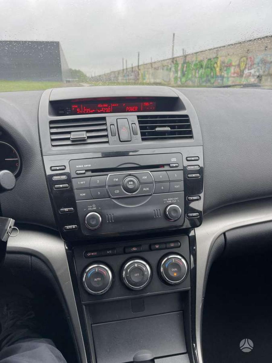Balts Mazda 6 2012 Kauņa, ar dzinēja tilpumu 2.18 L un nobraukumu 293 tūkst. km par 1950 €, foto 13 vietnē AUTOMOTO.COM.LV