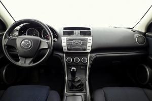 White Mazda 6 2008 in Tallinn, with an engine capacity of 1.80 L and mileage of 399 thousand km for 999 €, photo 6 on AUTOMOTO.COM.LV