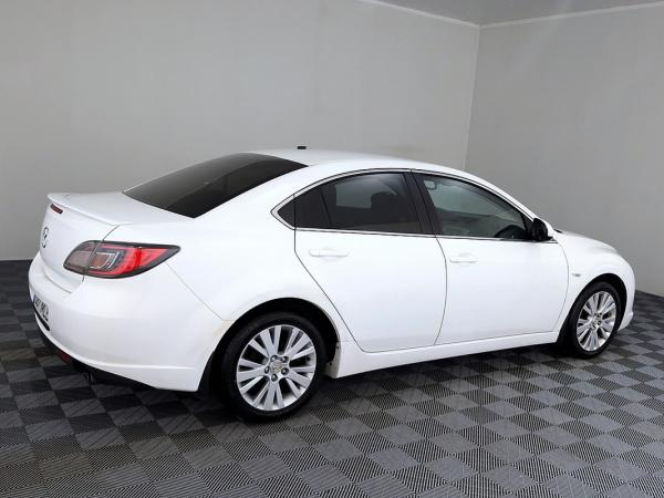 Balts Mazda 6 2008 Tallina, ar dzinēja tilpumu 2.00 L un nobraukumu 246 tūkst. km par 999 €, foto 11 vietnē AUTOMOTO.COM.LV