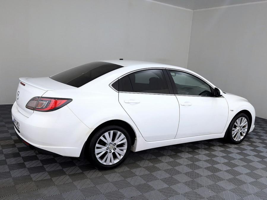 Balts Mazda 6 2008 Tallina, ar dzinēja tilpumu 2.00 L un nobraukumu 246 tūkst. km par 999 €, foto 11 vietnē AUTOMOTO.COM.LV