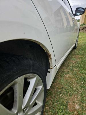 Balts Mazda 6 2009 Kauņa, ar dzinēja tilpumu 2.00 L un nobraukumu 429 tūkst. km par 1800 €, foto 5 vietnē AUTOMOTO.COM.LV