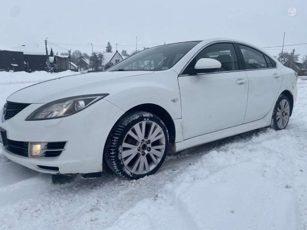 Balts Mazda 6 2010 Viļņa, ar dzinēja tilpumu 2.00 L un nobraukumu 300 tūkst. km par 2300 €, foto 1 vietnē AUTOMOTO.COM.LV