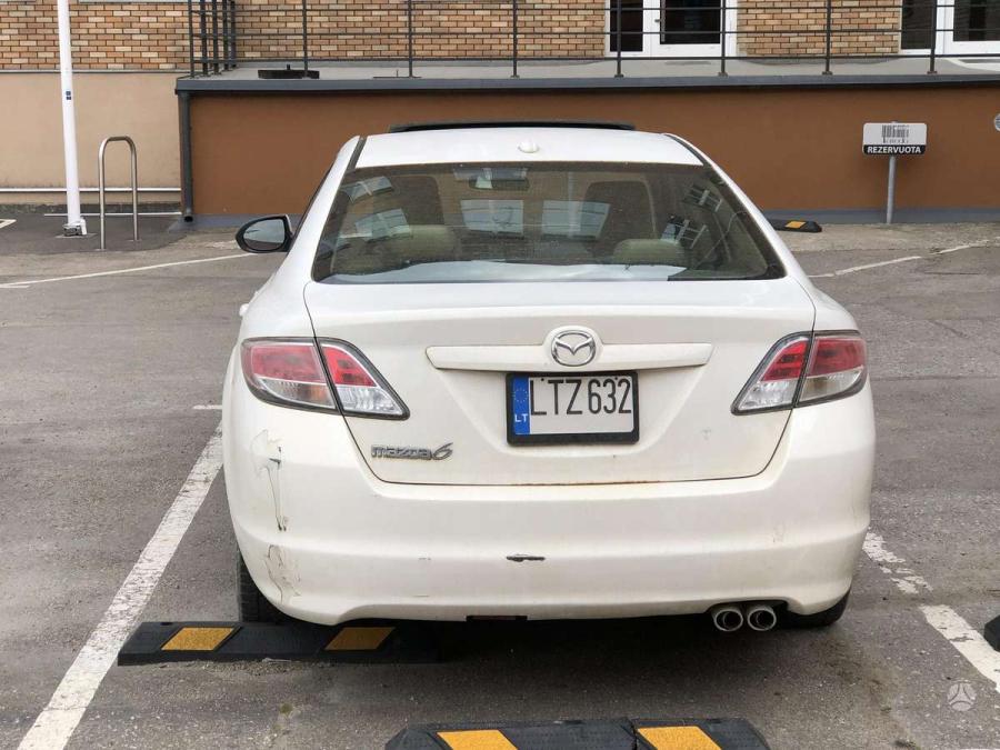 Balts Mazda 6 2010 Klaipėda, ar dzinēja tilpumu 2.49 L un nobraukumu 178 tūkst. km par 1850 €, foto 5 vietnē AUTOMOTO.COM.LV