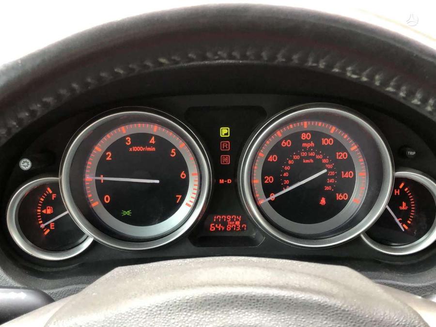 Balts Mazda 6 2010 Klaipėda, ar dzinēja tilpumu 2.49 L un nobraukumu 178 tūkst. km par 1850 €, foto 6 vietnē AUTOMOTO.COM.LV