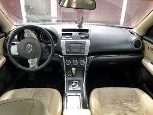 Balts Mazda 6 2010 Klaipėda, ar dzinēja tilpumu 2.49 L un nobraukumu 178 tūkst. km par 1850 €, foto 8 vietnē AUTOMOTO.COM.LV