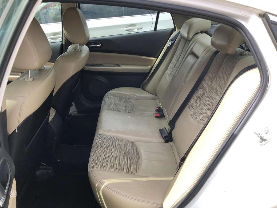 Balts Mazda 6 2010 Klaipėda, ar dzinēja tilpumu 2.49 L un nobraukumu 178 tūkst. km par 1850 €, foto 10 vietnē AUTOMOTO.COM.LV
