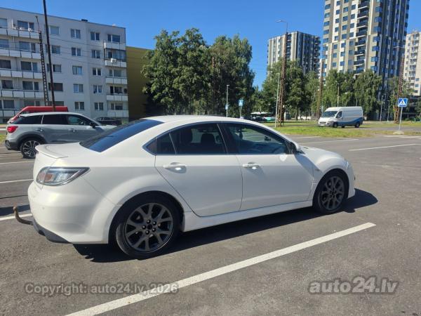 White Mazda 6 2010 in Tallinn, with an engine capacity of 2.20 L and mileage of 320 thousand km for 3500 €, photo 3 on AUTOMOTO.COM.LV