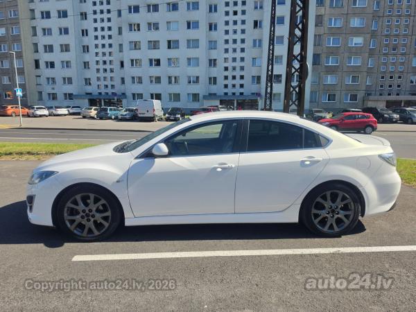 White Mazda 6 2010 in Tallinn, with an engine capacity of 2.20 L and mileage of 320 thousand km for 3500 €, photo 5 on AUTOMOTO.COM.LV