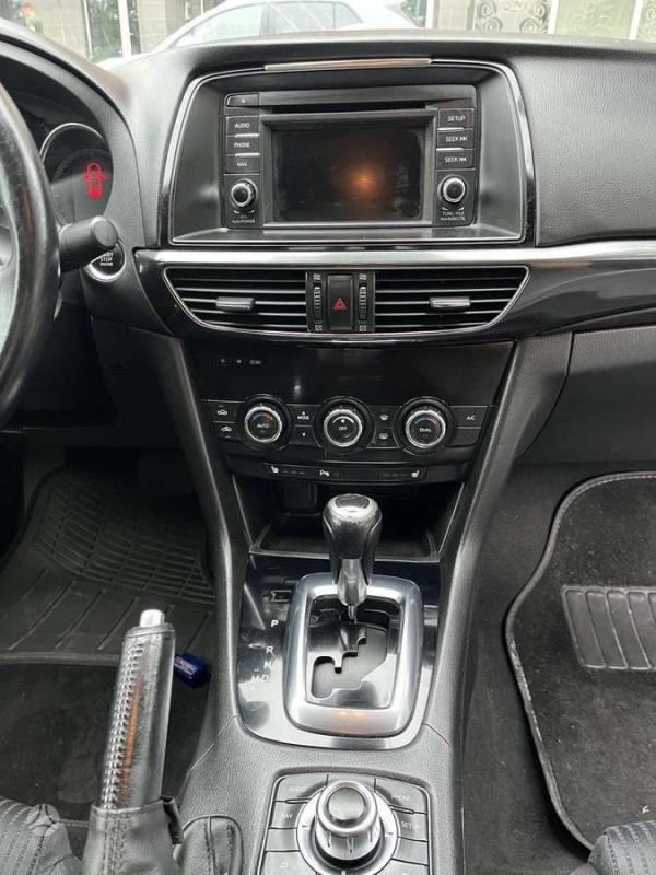 Balts Mazda 6 2013 Viļņa, ar dzinēja tilpumu 2.18 L un nobraukumu 269 tūkst. km par 4500 €, foto 10 vietnē AUTOMOTO.COM.LV