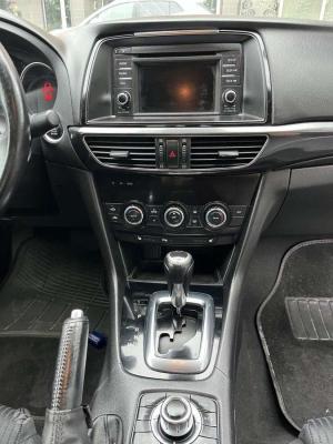 White Mazda 6 2013 in Vilnius, with an engine capacity of 2.18 L and mileage of 269 thousand km for 4500 €, photo 11 on AUTOMOTO.COM.LV