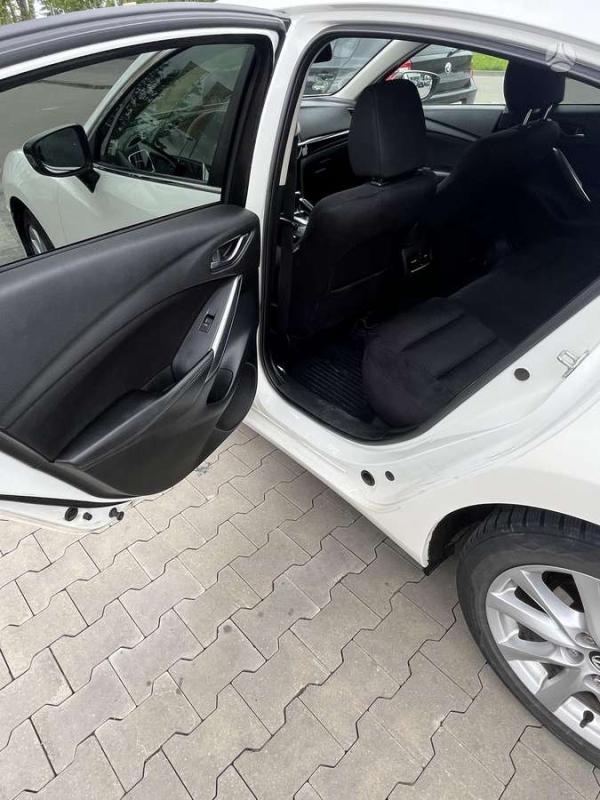Balts Mazda 6 2013 Kauņa, ar dzinēja tilpumu 2.00 L un nobraukumu 267 tūkst. km par 5990 €, foto 10 vietnē AUTOMOTO.COM.LV