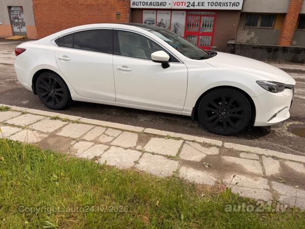 White Mazda 6 2015 in Tallinn, with an engine capacity of 2.20 L and mileage of 145 thousand km for 13000 €, photo 2 on AUTOMOTO.COM.LV