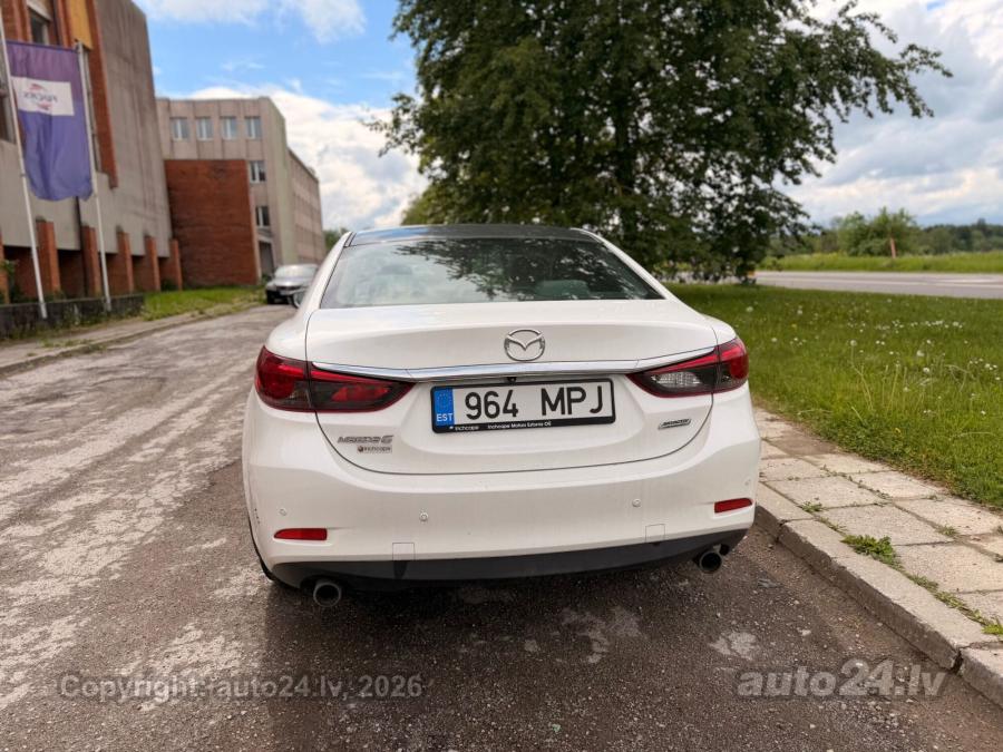 White Mazda 6 2015 in Tallinn, with an engine capacity of 2.20 L and mileage of 145 thousand km for 13000 €, photo 4 on AUTOMOTO.COM.LV