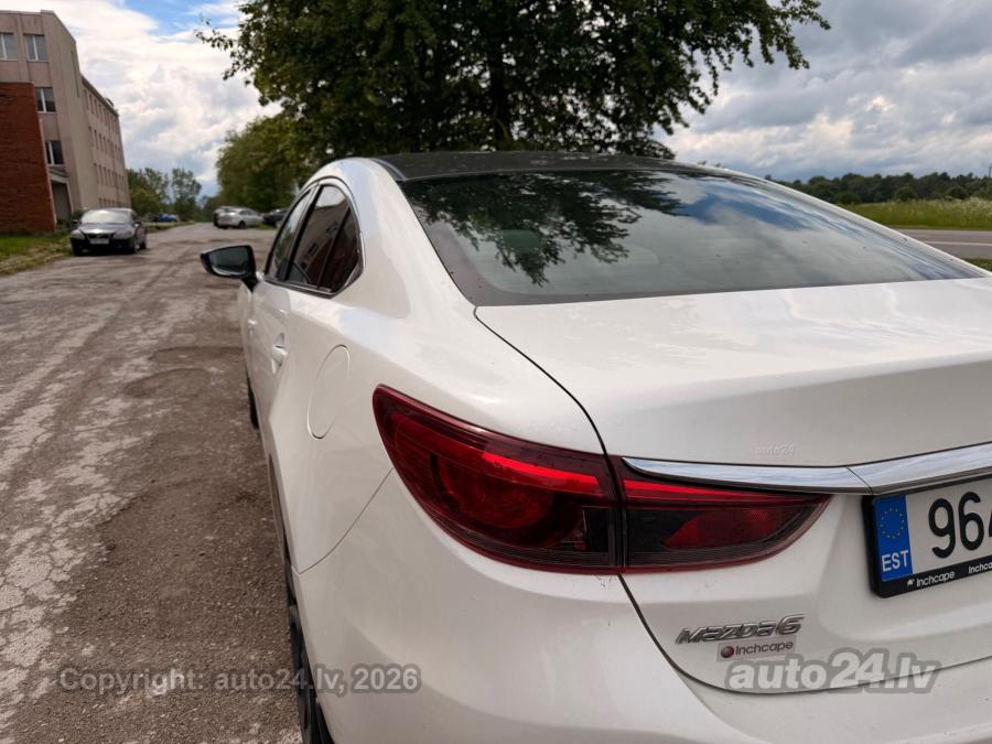 White Mazda 6 2015 in Tallinn, with an engine capacity of 2.20 L and mileage of 145 thousand km for 13000 €, photo 16 on AUTOMOTO.COM.LV