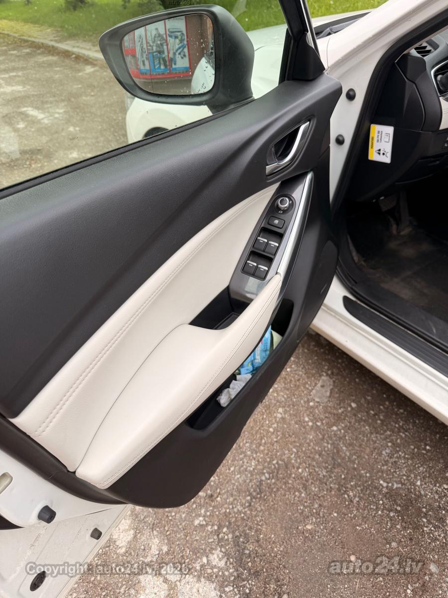 White Mazda 6 2015 in Tallinn, with an engine capacity of 2.20 L and mileage of 145 thousand km for 13000 €, photo 26 on AUTOMOTO.COM.LV