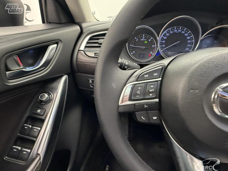 Balts Mazda 6 2016 Avižieniai, ar dzinēja tilpumu 2.20 L un nobraukumu 390 tūkst. km par 8900 €, foto 33 vietnē AUTOMOTO.COM.LV