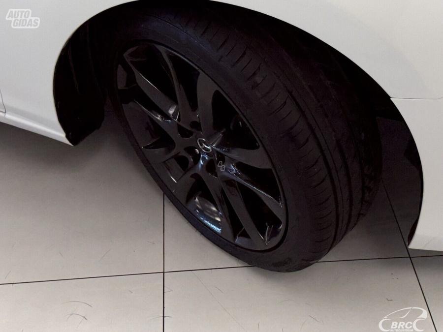 Balts Mazda 6 2016 Avižieniai, ar dzinēja tilpumu 2.20 L un nobraukumu 390 tūkst. km par 8900 €, foto 37 vietnē AUTOMOTO.COM.LV