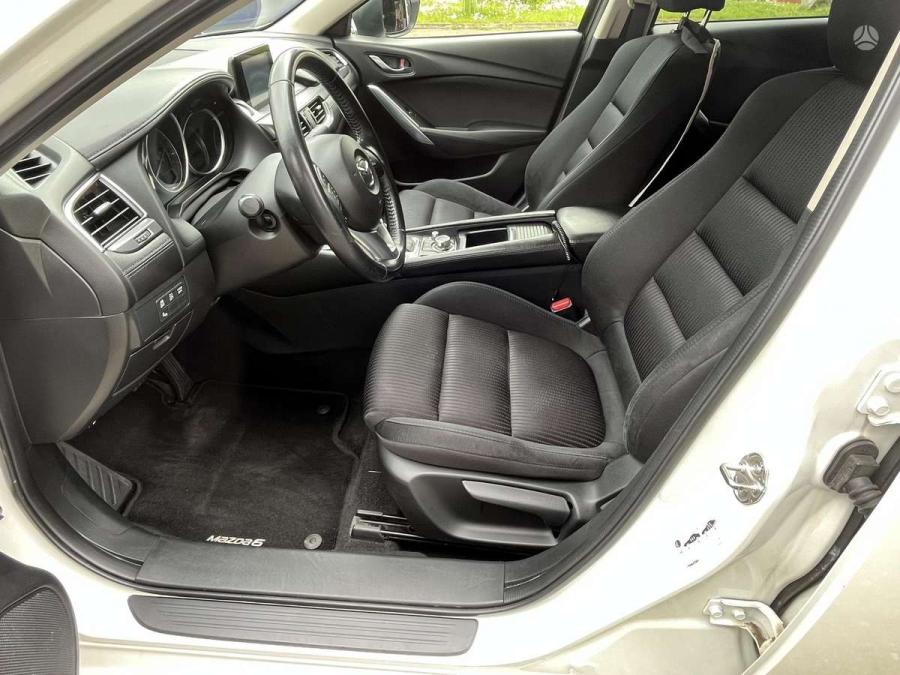 Balts Mazda 6 2016 Utena, ar dzinēja tilpumu 2.00 L un nobraukumu 175 tūkst. km par 11650 €, foto 23 vietnē AUTOMOTO.COM.LV