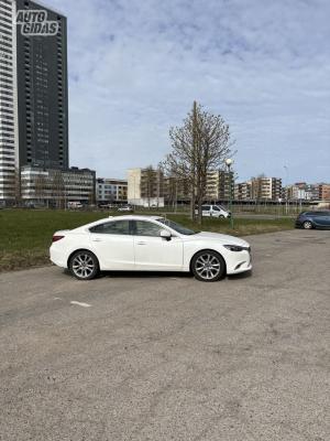 White Mazda 6 2017 in Klaipeda, with an engine capacity of 2.50 L and mileage of 167 thousand km for 8900 €, photo 4 on AUTOMOTO.COM.LV