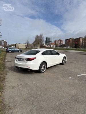 White Mazda 6 2017 in Klaipeda, with an engine capacity of 2.50 L and mileage of 167 thousand km for 8900 €, photo 8 on AUTOMOTO.COM.LV
