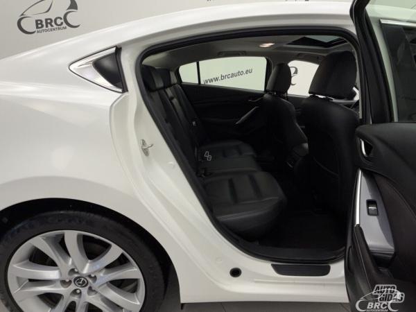 Balts Mazda 6 2017 Avižieniai, ar dzinēja tilpumu 2.50 L un nobraukumu 126 tūkst. km par 9900 €, foto 9 vietnē AUTOMOTO.COM.LV