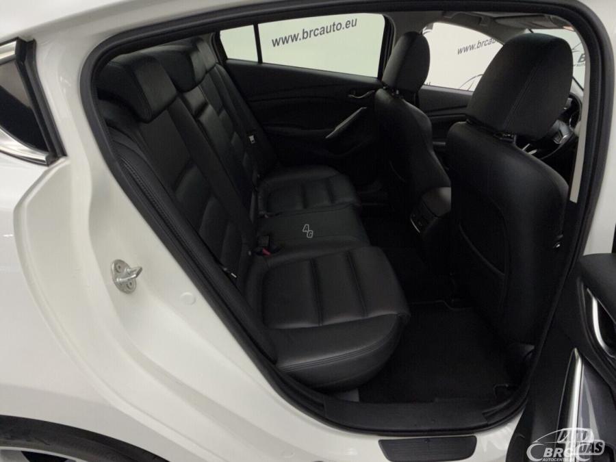 Balts Mazda 6 2017 Avižieniai, ar dzinēja tilpumu 2.50 L un nobraukumu 126 tūkst. km par 9900 €, foto 11 vietnē AUTOMOTO.COM.LV