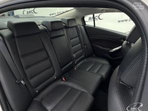 Balts Mazda 6 2017 Avižieniai, ar dzinēja tilpumu 2.50 L un nobraukumu 126 tūkst. km par 9900 €, foto 13 vietnē AUTOMOTO.COM.LV