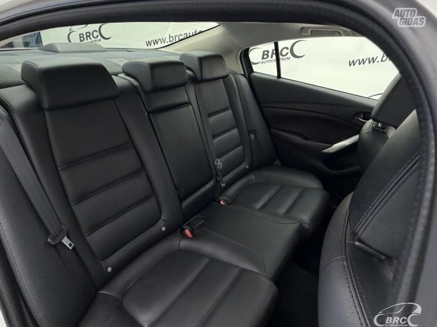 Balts Mazda 6 2017 Avižieniai, ar dzinēja tilpumu 2.50 L un nobraukumu 126 tūkst. km par 9900 €, foto 13 vietnē AUTOMOTO.COM.LV